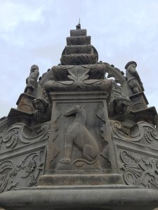 A Looking Glass Into Linlithgow – Peacoat Travels